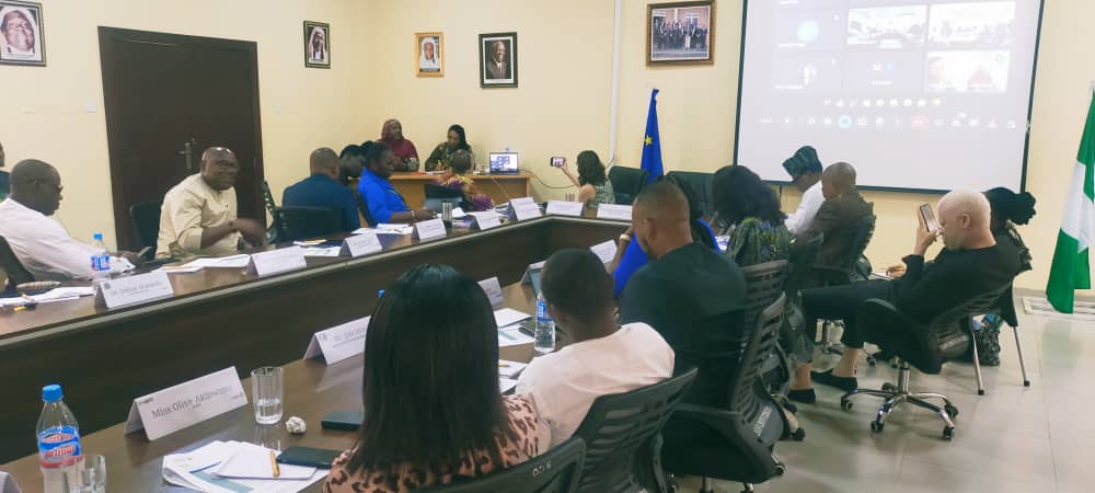 V.C. ELIZADE UNIVERSITY, PROFESSOR IJADUNOLA RECEIVES TEAM OF ...