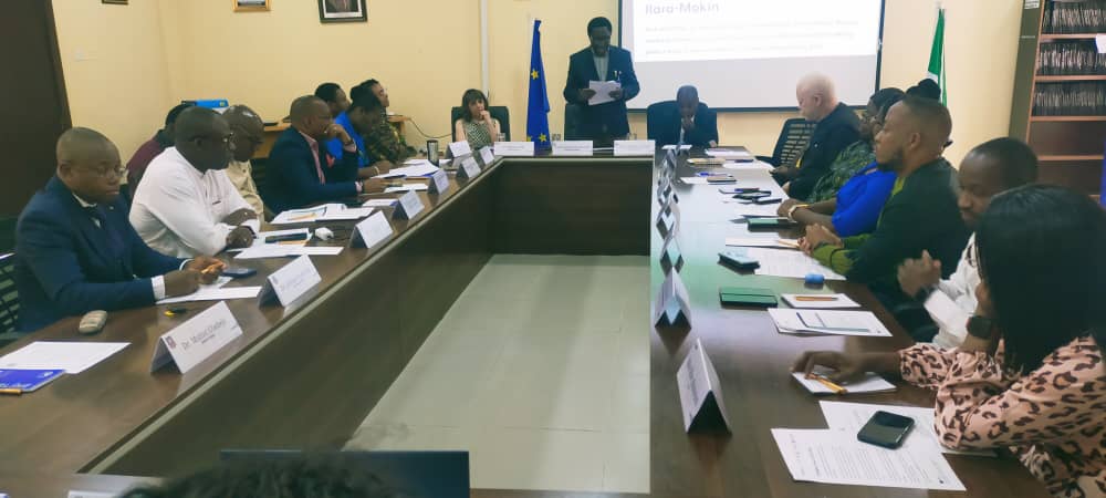 V.C. ELIZADE UNIVERSITY, PROFESSOR IJADUNOLA RECEIVES TEAM OF ...